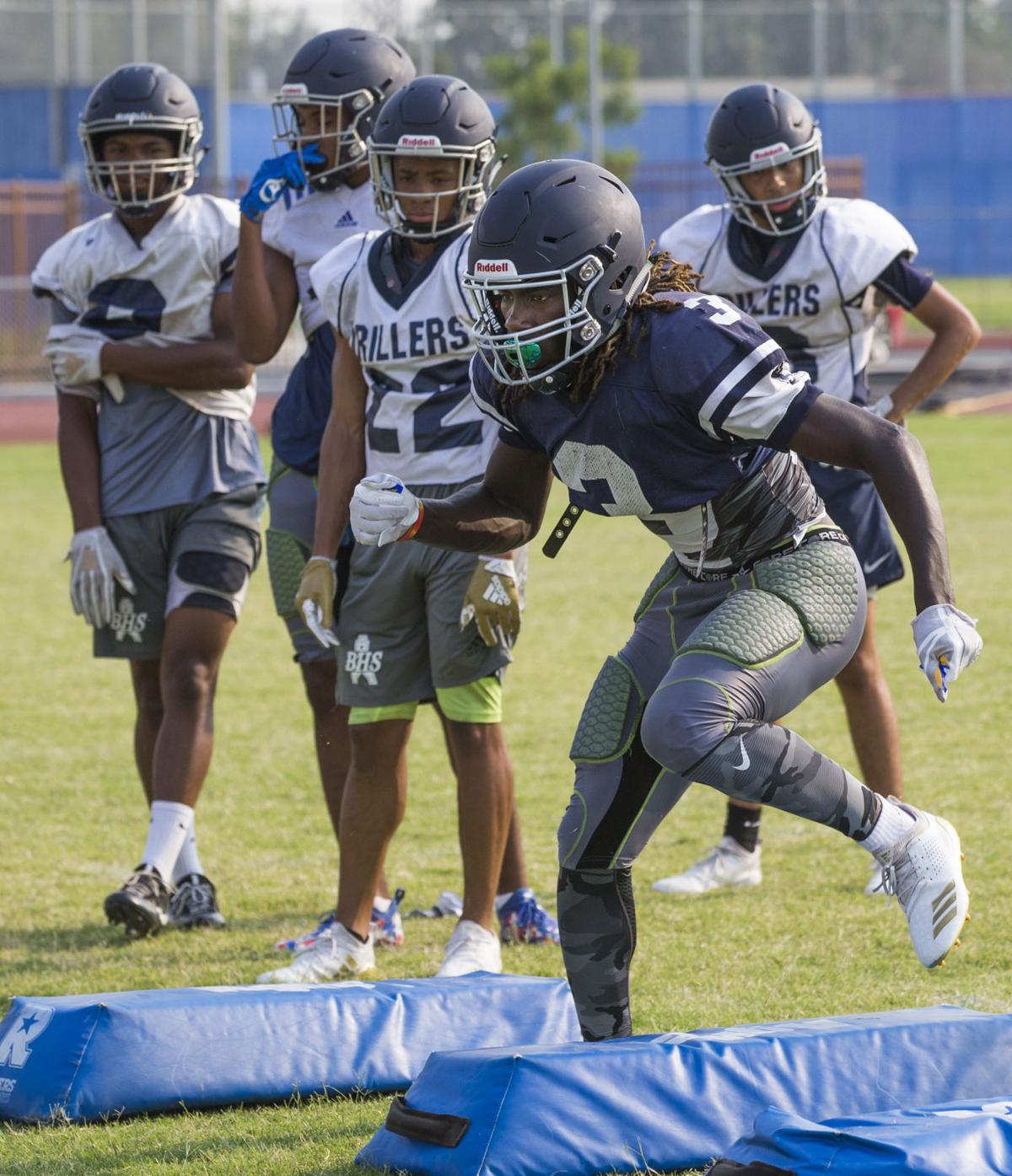 High school football returns: schedule, highlights for the first week ...