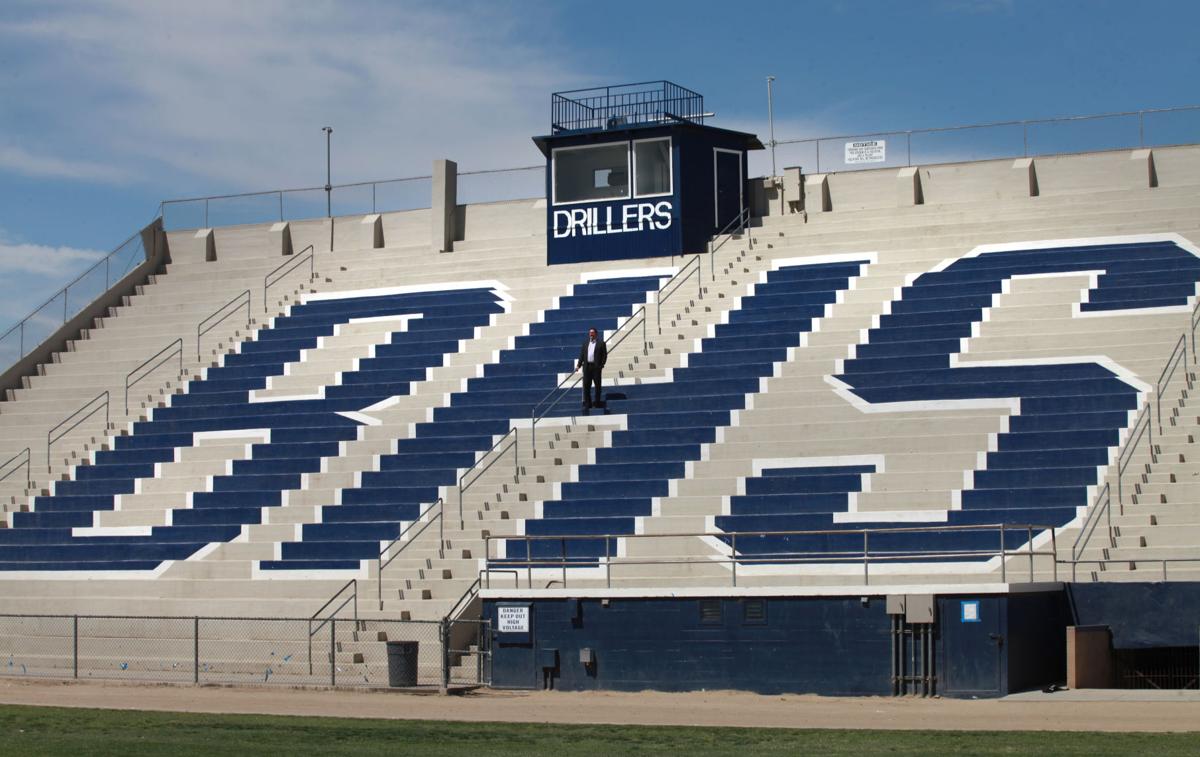 Renovation of Griffith Field delayed a year | Sports | bakersfield.com