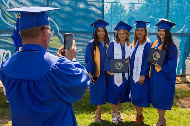 Caps off, grads: Record number of students become CSUB alumni during ...