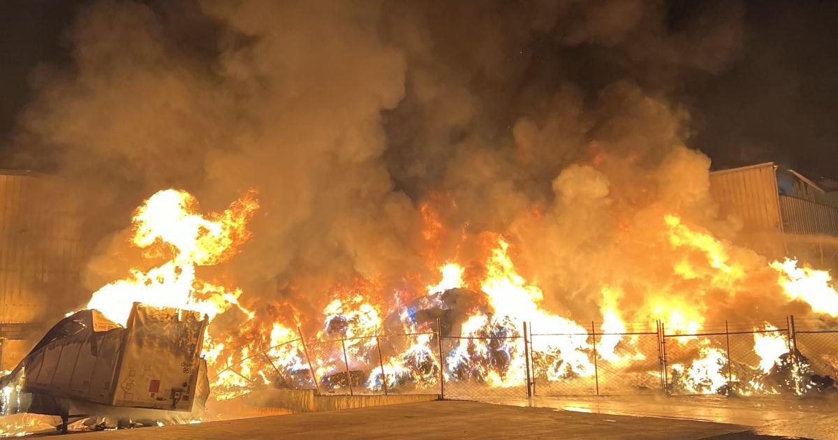 60-plus firefighters battle 3-alarm commercial structure blaze | News ...