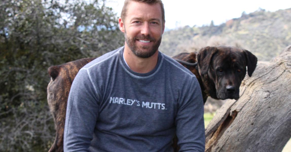 Putting on the dog for Marley's Mutts' Paws and Pearls fundraiser ...