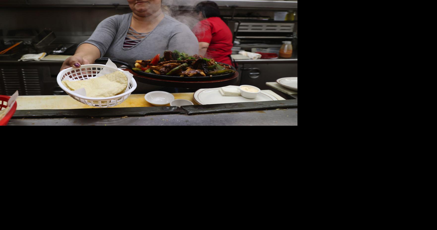 PETE TITTL: Come for the tortillas, stay for the rest at El Tazumal ...
