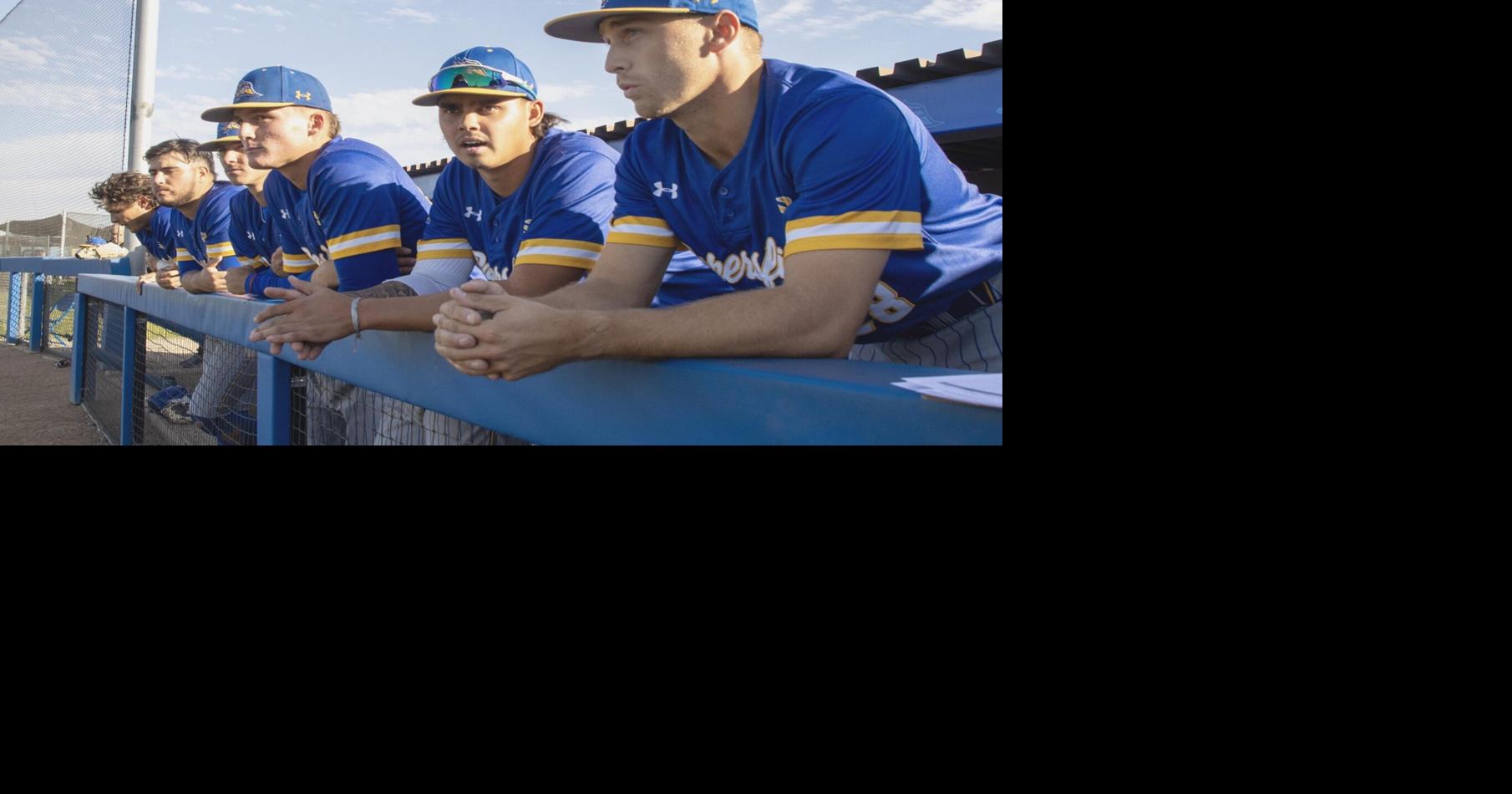 CSUB baseball team tuning up for season with intrasquad Blue-Gold World ...