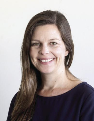 Bakersfield Matters: Anna Smith proving you can go home again and with ...