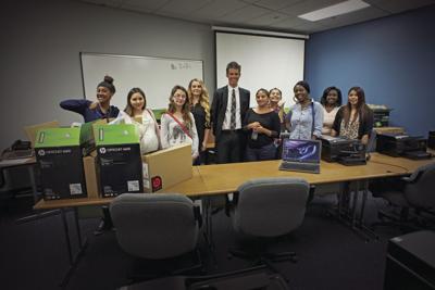 Using technology to empower young teen moms | Bakersfield Life ...