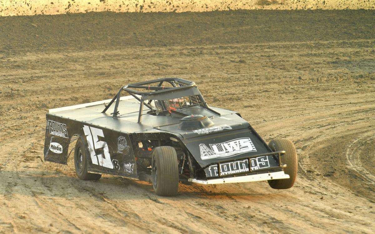 For Brad Pounds, racing is a family affair | Sports | bakersfield.com