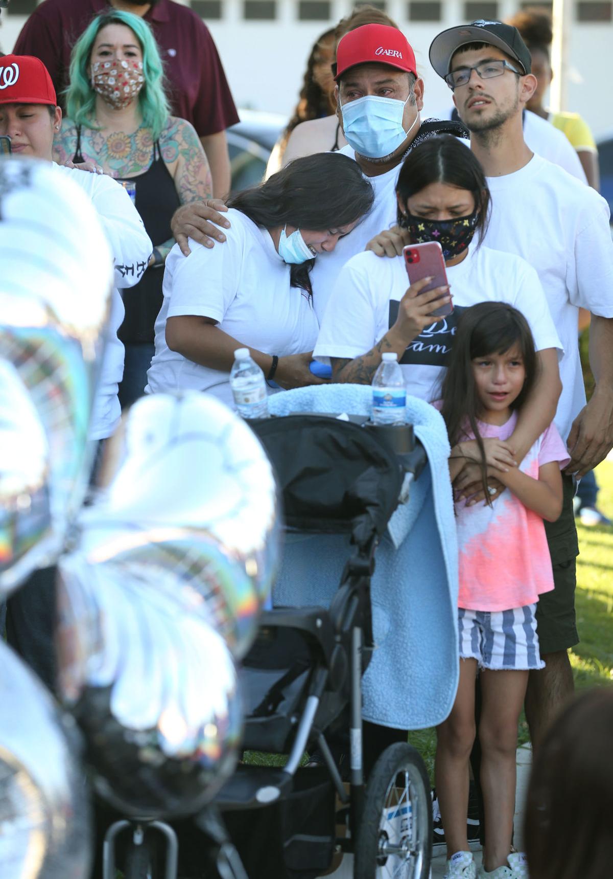 PHOTO GALLERY: Vigil remembers Patricia Alatorre | Photo Galleries ...