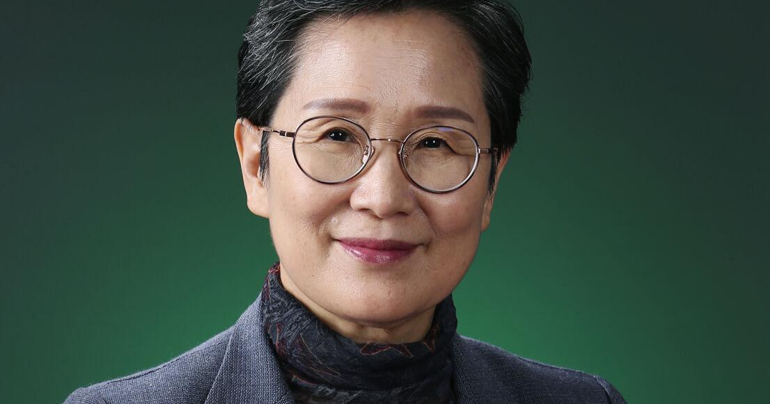From CSUB 'Runner to Madam Ambassador: Mira Sun retires after long ...