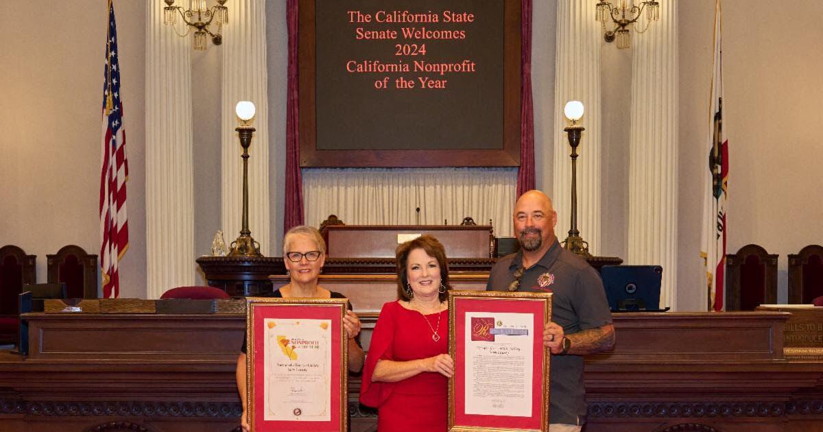 Grove names Portrait of a Warrior Gallery nonprofit of the year | News ...