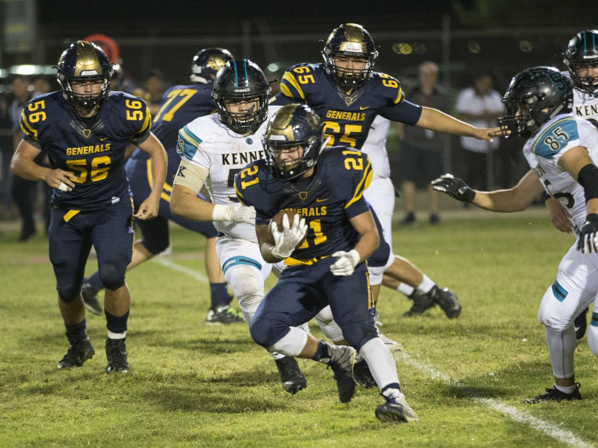 PHOTO GALLERY: Shafter vs. Kennedy football | Multimedia | bakersfield.com
