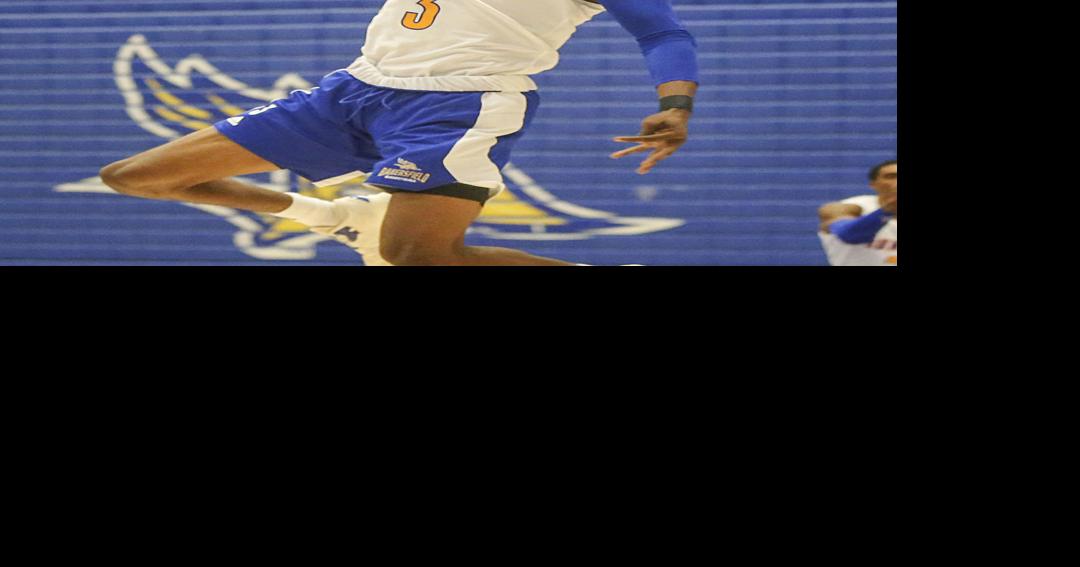 5 surgeries and 634 days later, CSUB's Taze Moore returns to the court ...