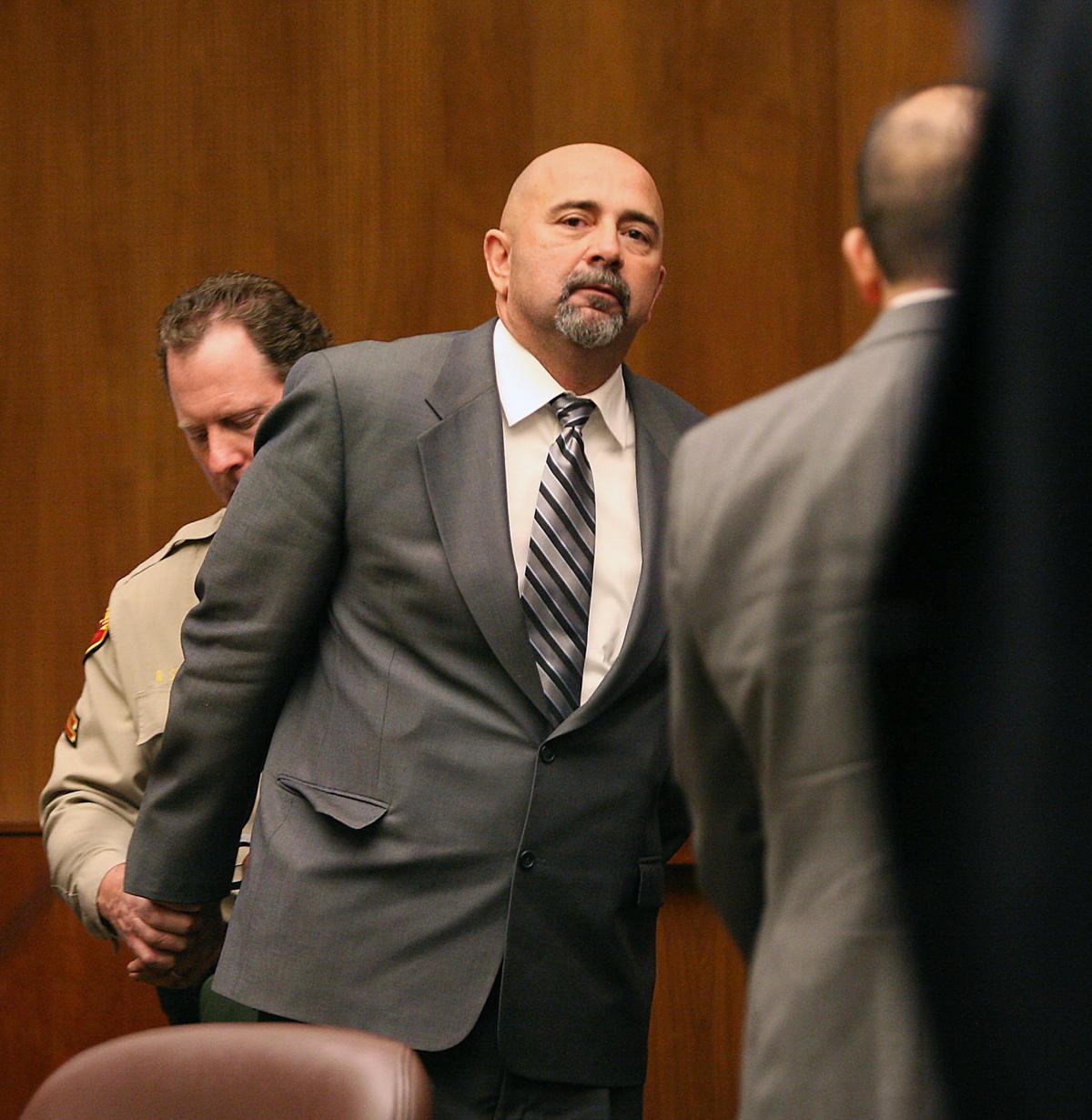 Detention officers get prison time for role in jail beating death ...