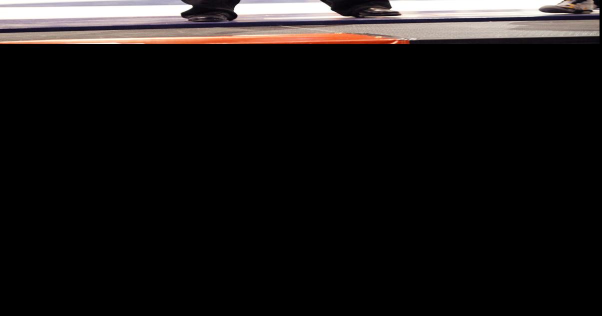 Neal honored at CSUB, where he grew beyond ‘just being a champion ...