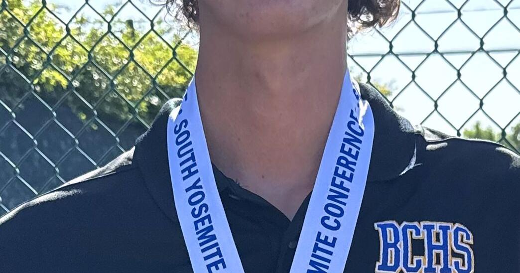 Eagles' Zeb Duket wins CIF Central Section singles championship ...