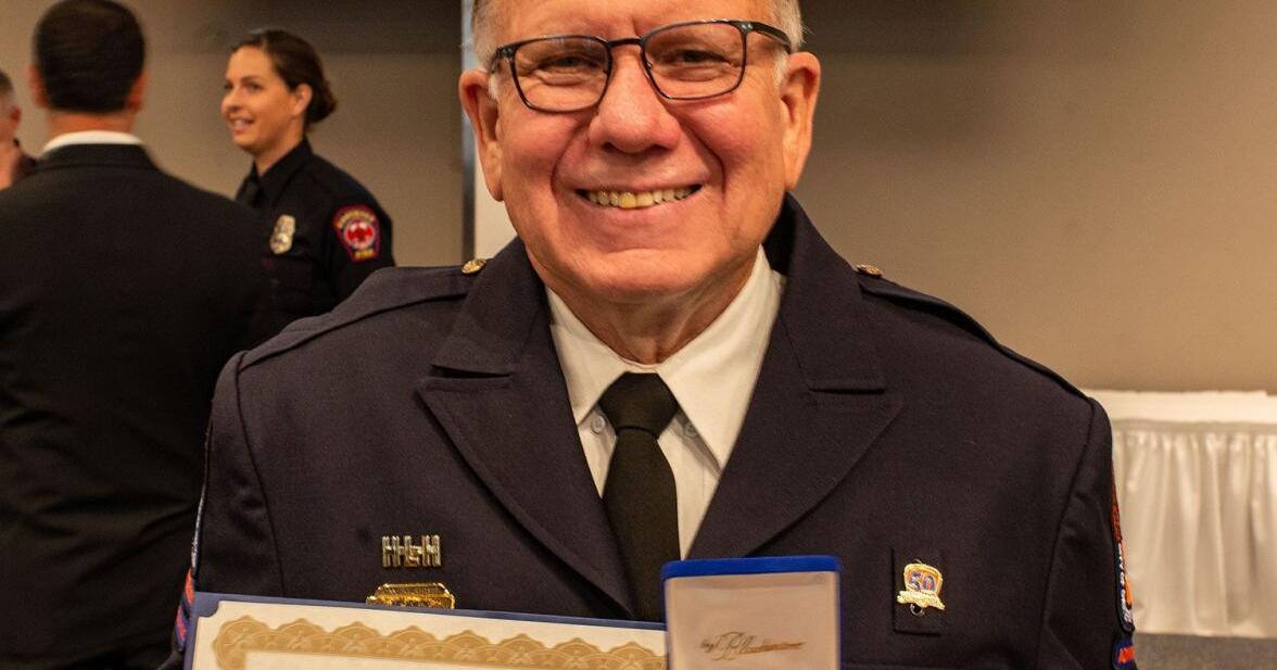 Bakersfield paramedic's 50-year career honored at California EMS Awards ...