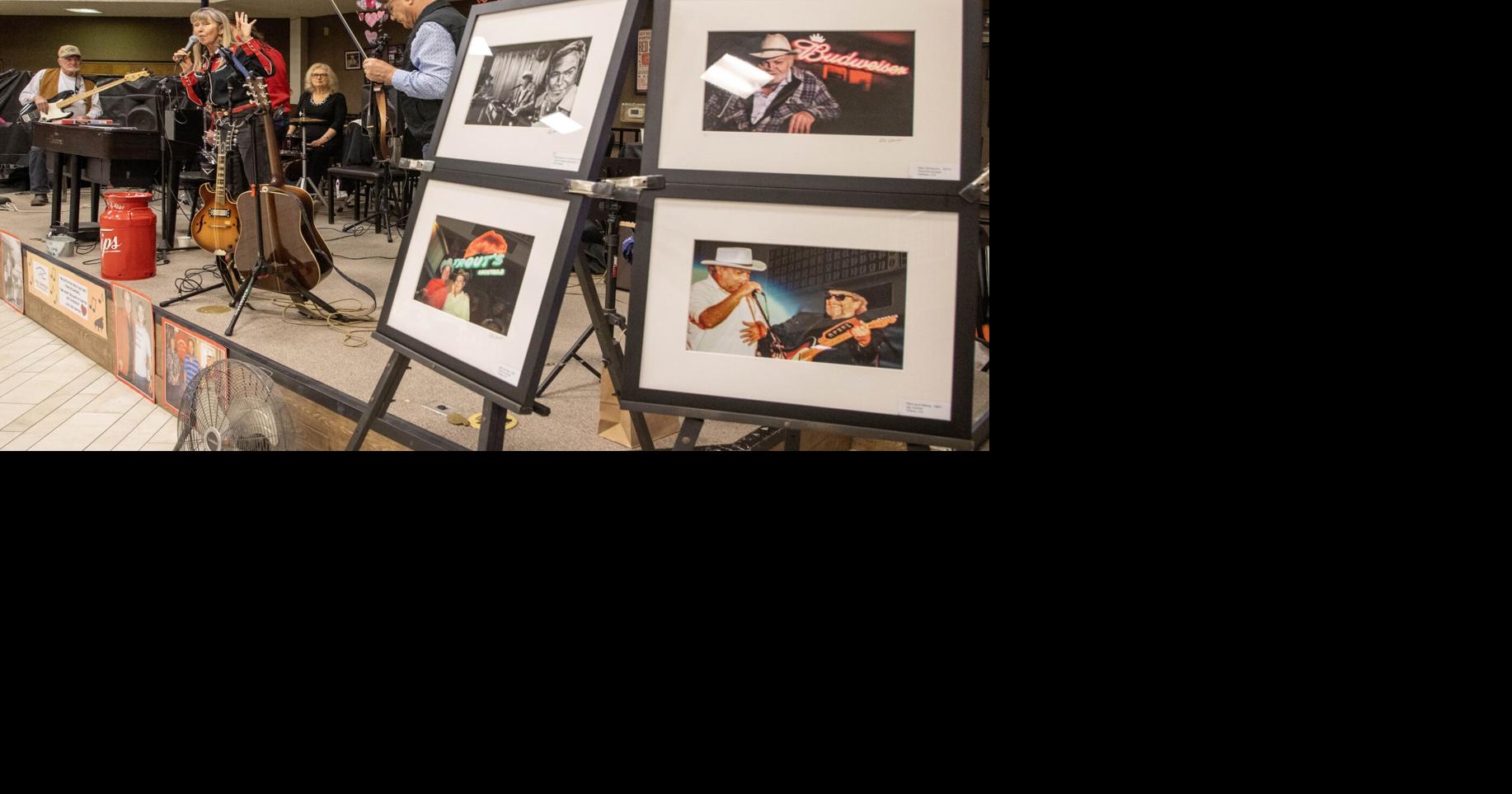 Many celebrate and honor late Bakersfield country music artist Red ...