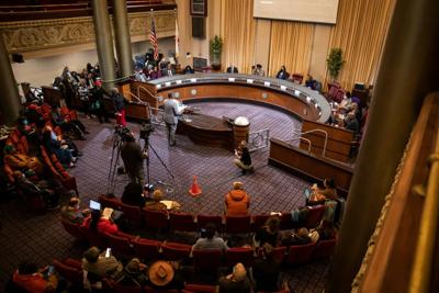 DAN WALTERS: California politicians should look before they leap on ...