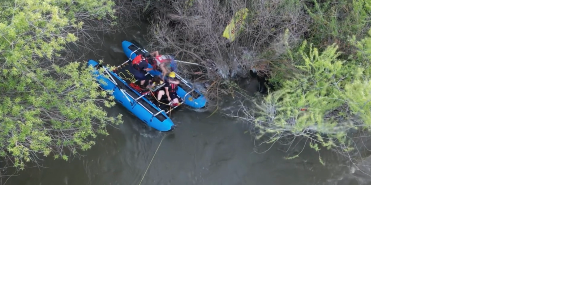 BFD, KCFD rescue 3 from Kern River | News | bakersfield.com