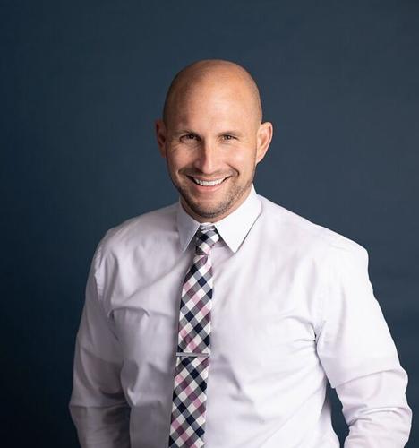 Frontier High assistant principal announces candidacy for PBVUSD board ...