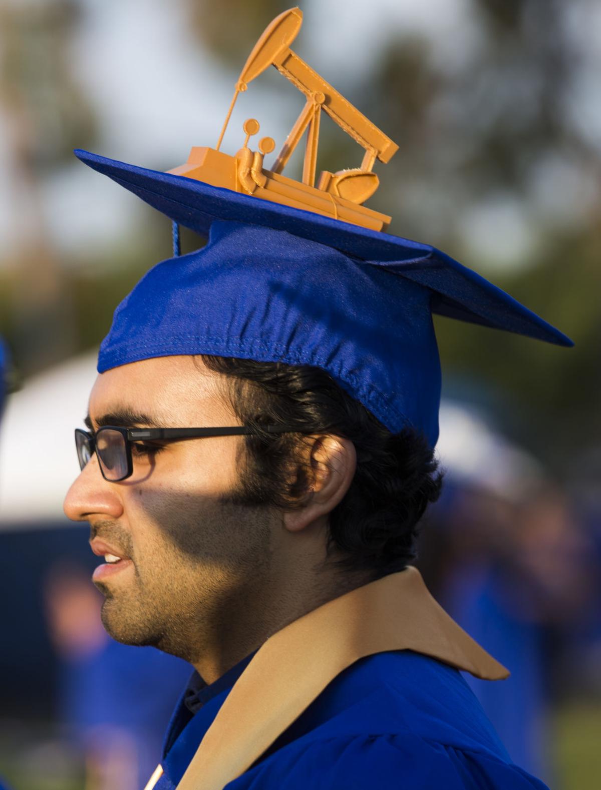 Photo Gallery: The 2018 CSUB Graduation | Photo Galleries | bakersfield.com
