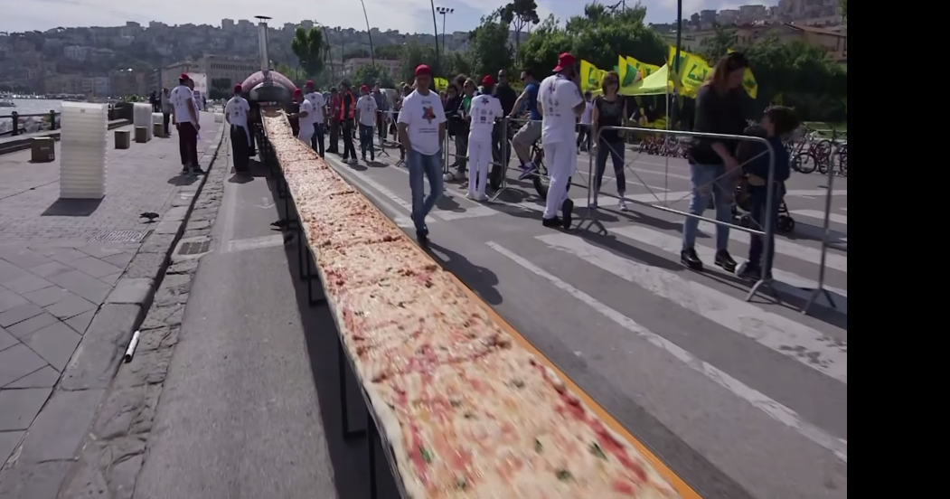Italians set record for world's longest pizza | News | bakersfield.com