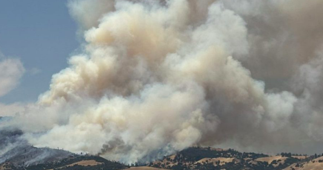 3 wildfires impact Kern | News | bakersfield.com