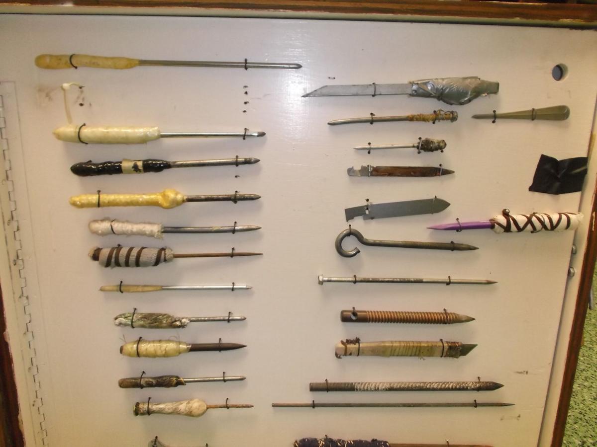 Prison officials: Inmate accused of stabbing officer at CCI-Tehachapi ...