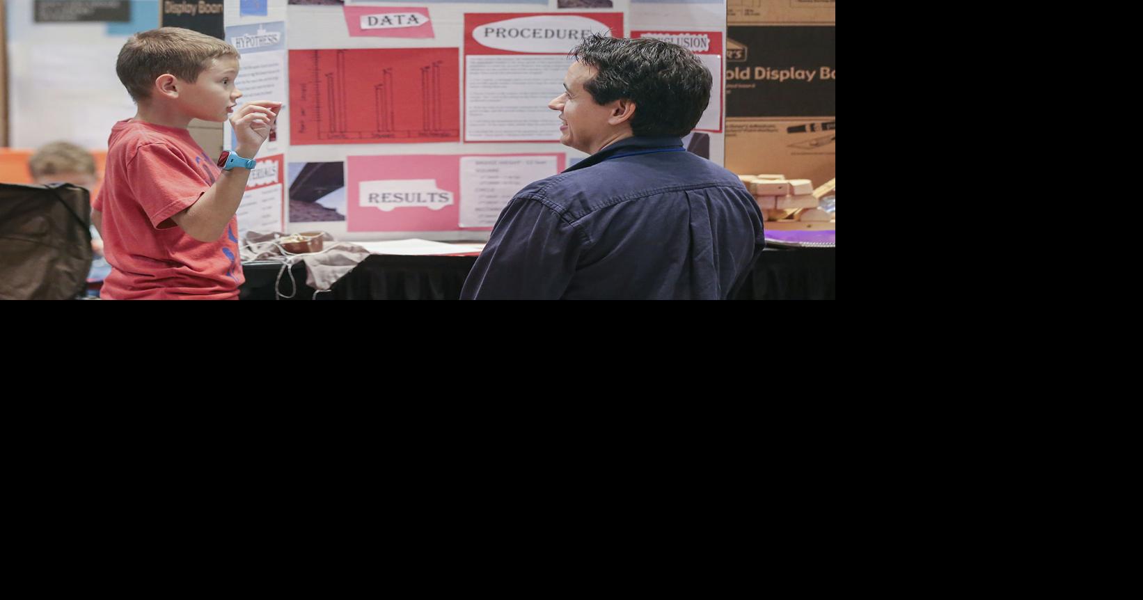 Students hypothesize cell phone radiation, cartoons and essential oils ...