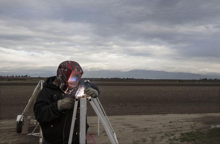 PHOTO GALLERY: Snowfall on mountain ranges surrounding Bakersfield ...