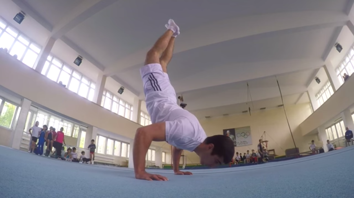 world's longest handstand