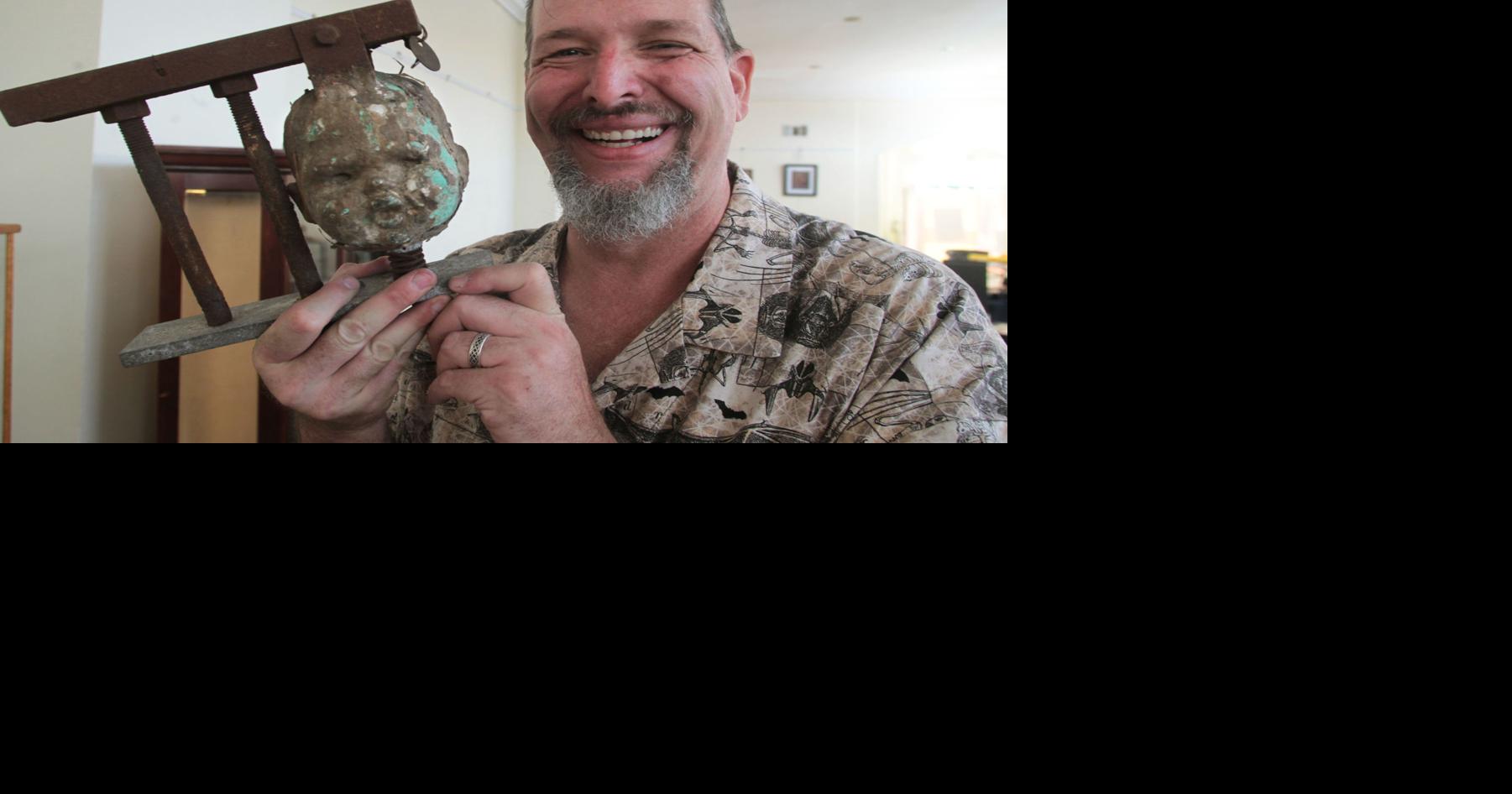 Strange days: Performer returns with pop-up museum of oddities ...