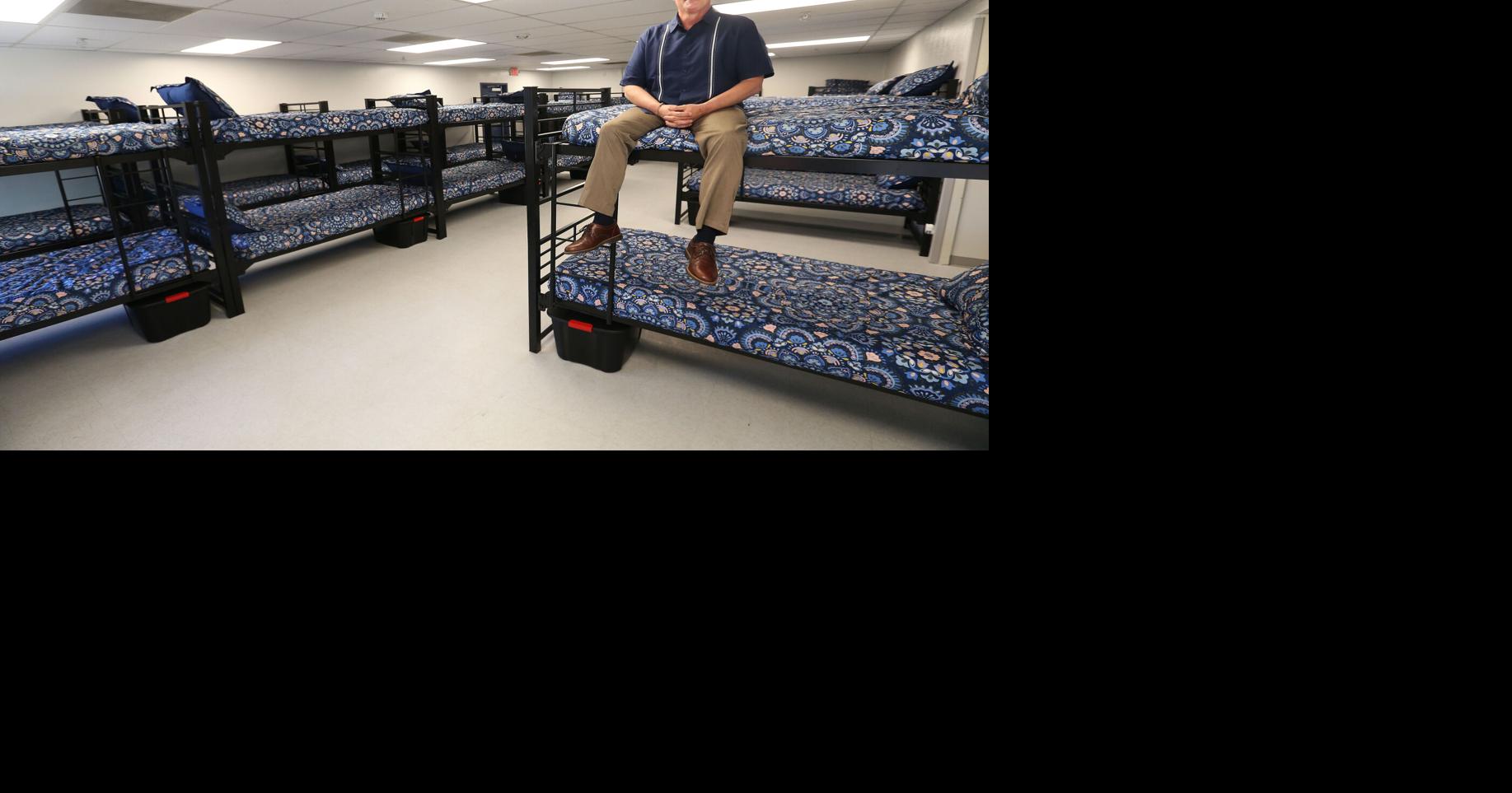 'One more door': Bakersfield Homeless Center debuts 40-bed expansion ...