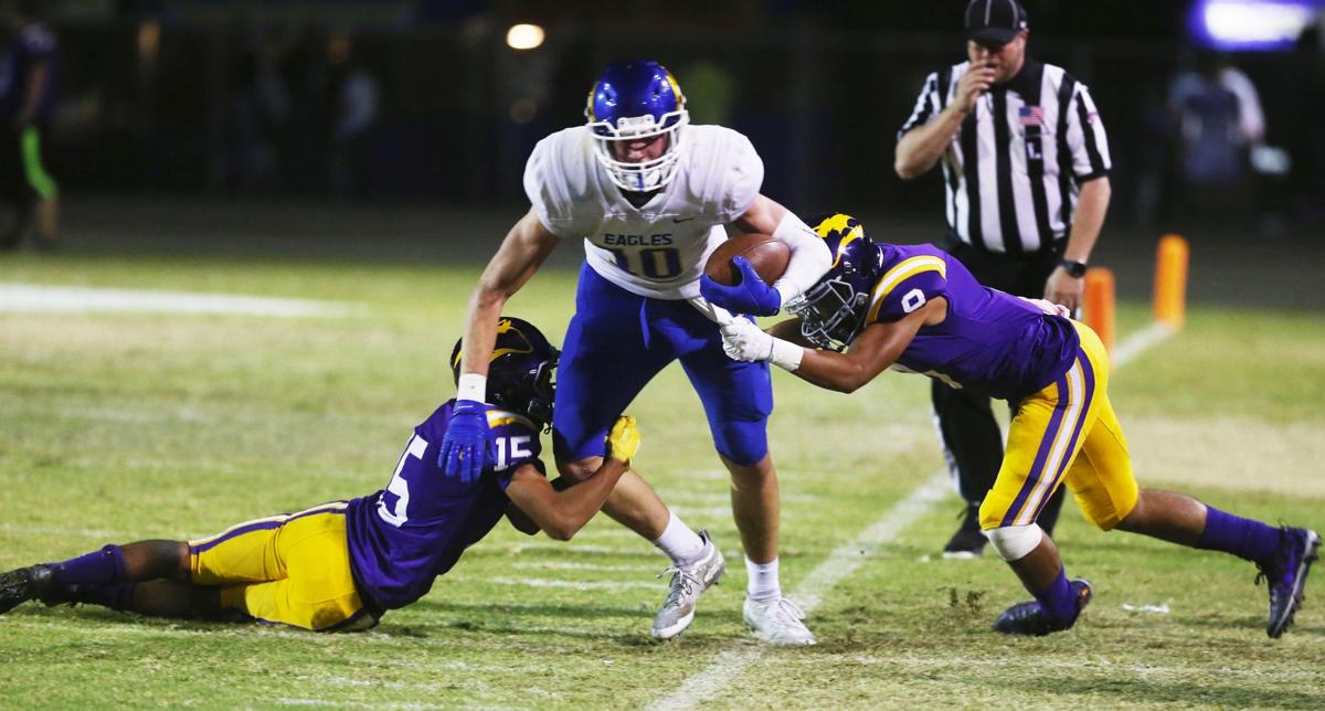 PHOTO GALLERY: Bakersfield Christian at Ridgeview football | Photo ...