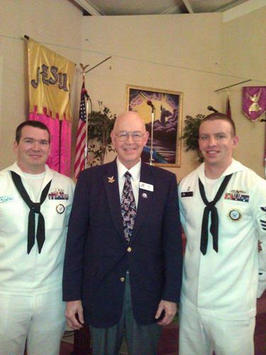 Hometown Hero: Petty Officer First Class Michael Gaines, U.S. Navy ...