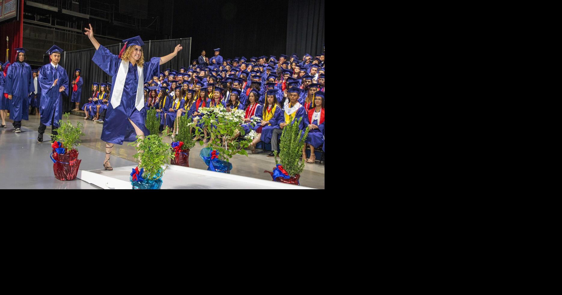 PHOTO GALLERY: East Bakersfield High School Graduation 2022 ...
