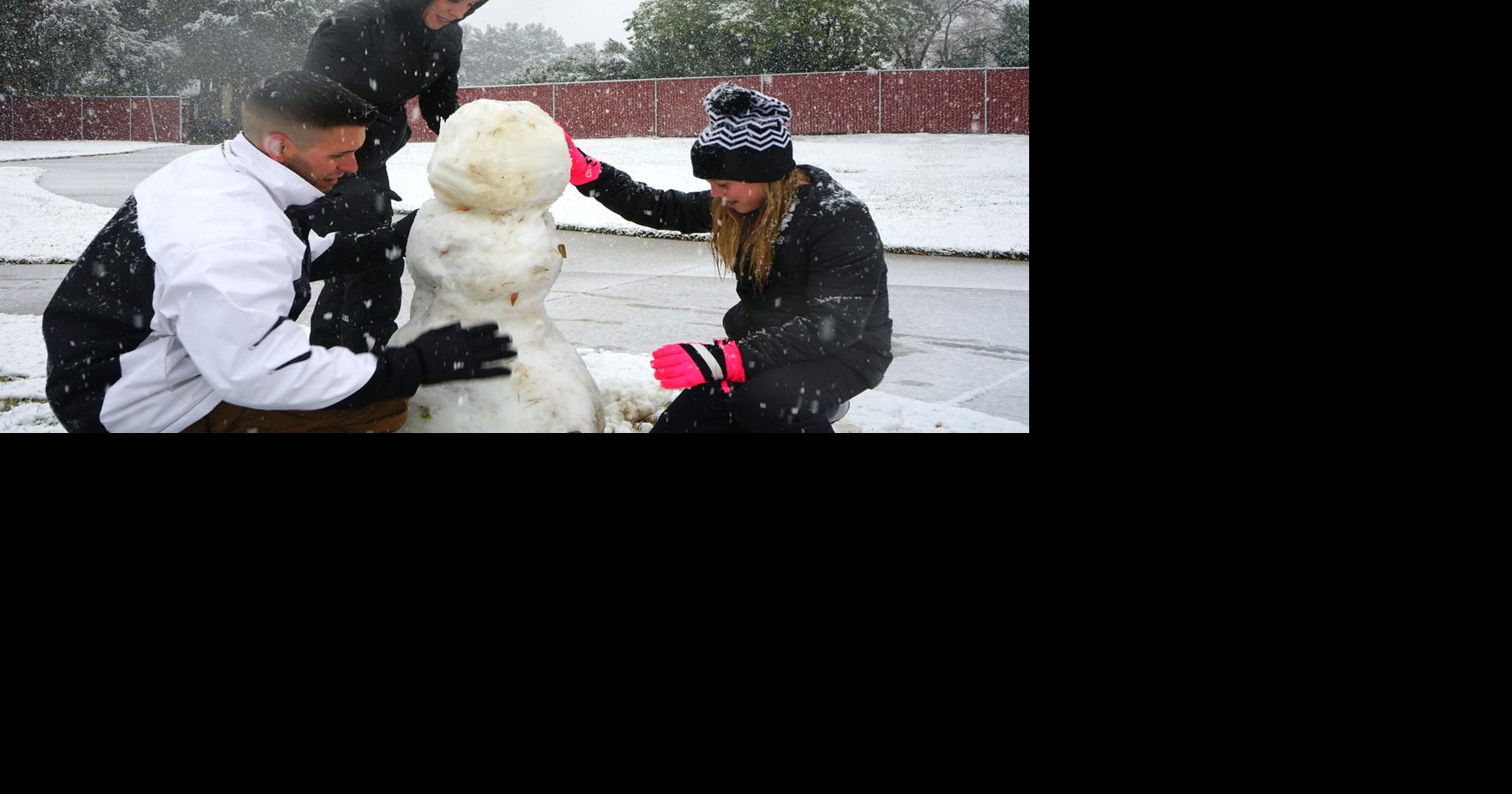 PHOTO GALLERY: Ridgecrest gets snow for first time in 8 years | News ...
