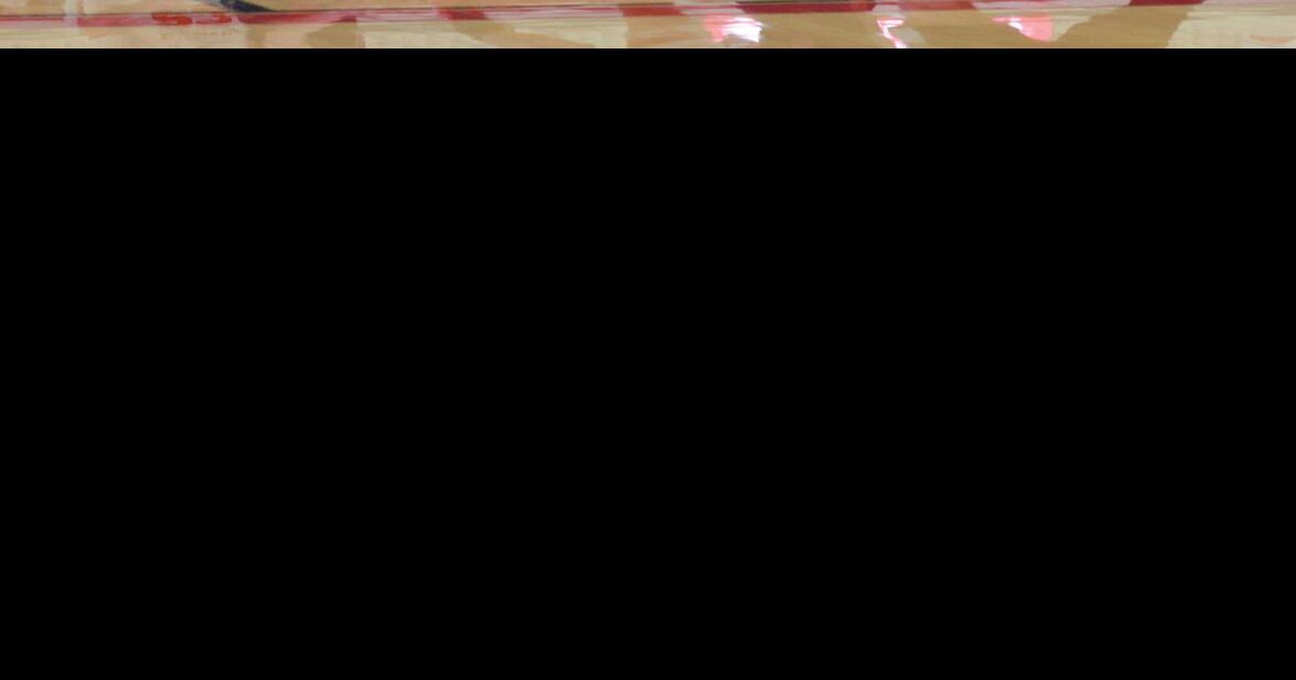 Blackhawks land three in double figures to defeat Ellsworth | Sports ...