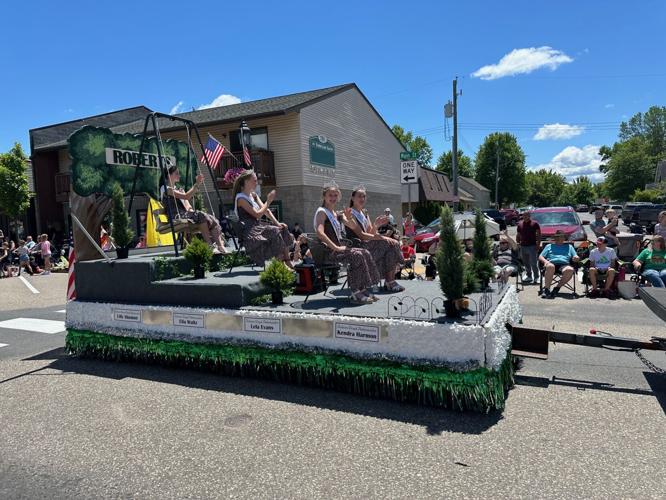 B-W Marching Band named crowd favorite during parade | News | baldwin ...