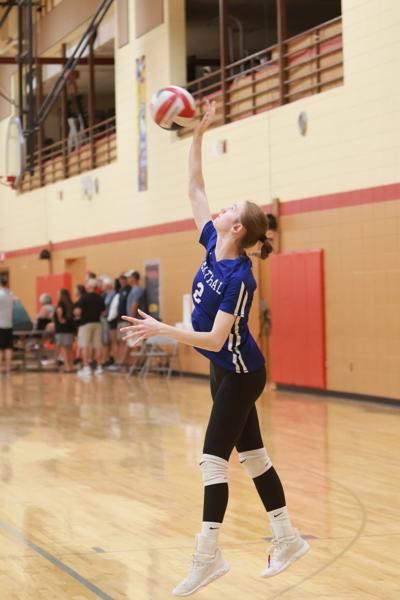 Central volleyball now 9-3 after two wins in Elk Mound | Sports ...