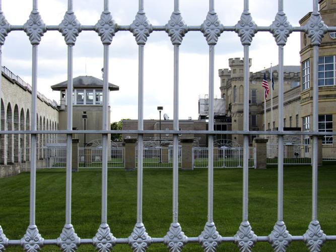 Wisconsin’s inmate population swells as other states limit ...