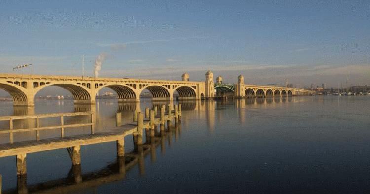 Waterfront partnership launches Baltimore harbor cleanup | Pollution ...