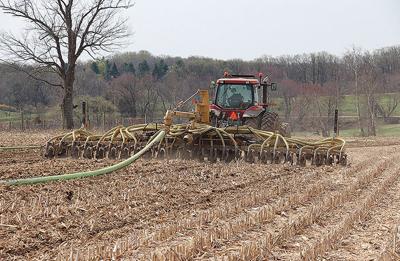 Manure injection passes the smell test as a best management practice ...