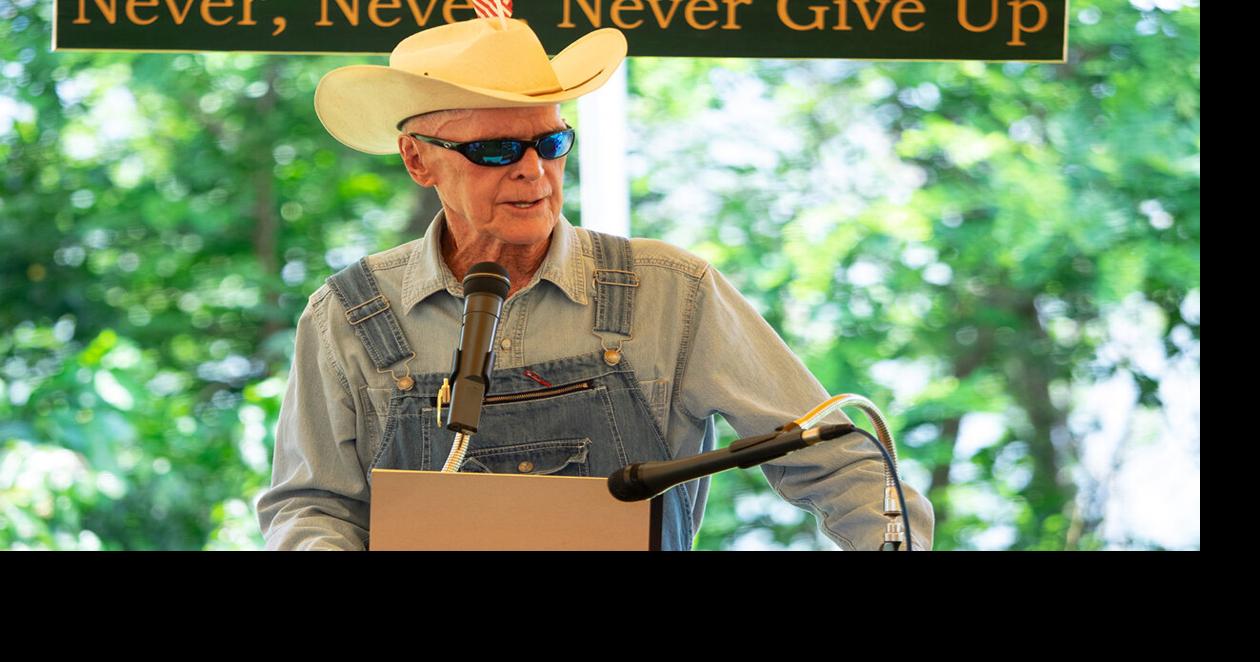 Bernie Fowler, Maryland state senator and clean-water champion ...
