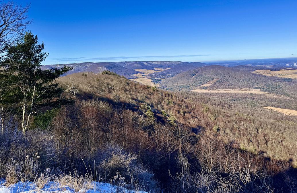 Pennsylvania's last large private mountain preserved for public use ...