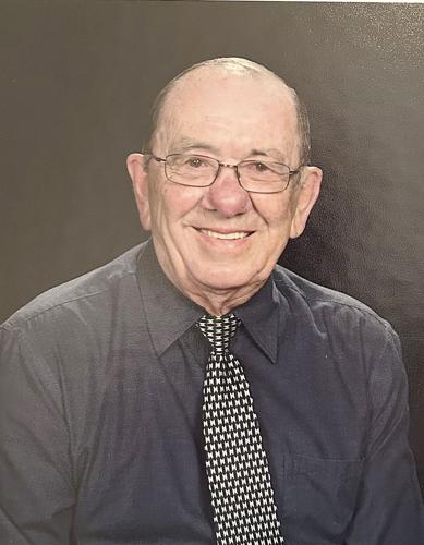 Cyril “Cy” Ploessl, 91 | Obituaries | bellevueheraldleader.com