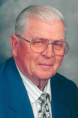 Gilbert E. Diercks age 96 | Obituaries | bellevueheraldleader.com