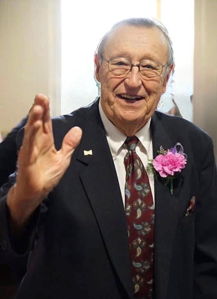 Gerald M. Schroeder, 96 | Obituaries | bellevueheraldleader.com