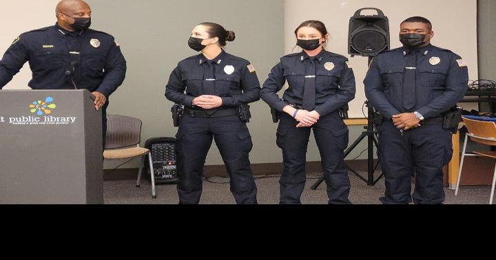 Beloit Police Department welcomes new officers | | beloitdailynews.com