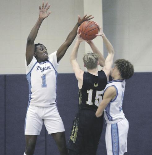 Tyshawn Teague-Johnson helps Beloit Turner shake pesky East Troy ...