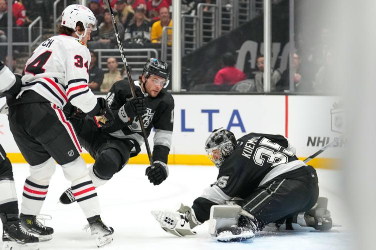 Connor Bedard scores for 3rd straight game, Blackhawks hold off Kings 2 ...